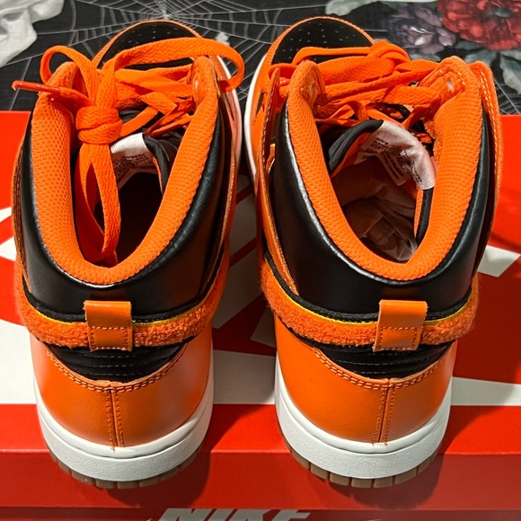 Nike | Shoes | Ds 222 Nike Dunk High Hi Retro University Chenille ...